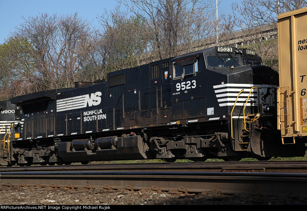 NS 9523